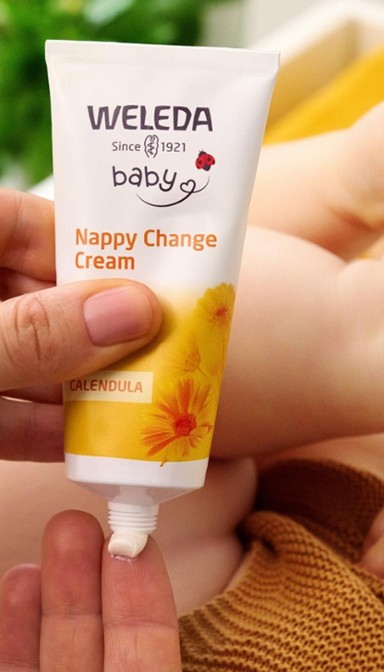 Use Calendula Essential Baby Care Set for a naturally clean and pro...